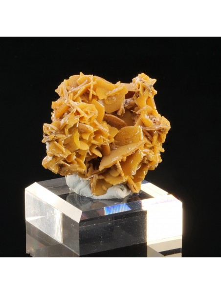 WULFENITE - Union Mine, Mezica, Slovenia