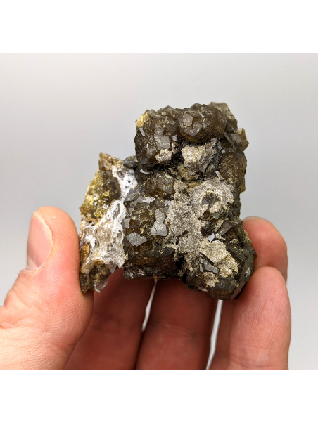 Andradite garnet - Bor Pit skarn, Dalnegorsk, 95 grams