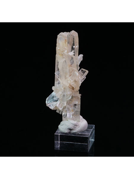 GYPSUM - Angervilliers, Essonne, Ile-de-France, France