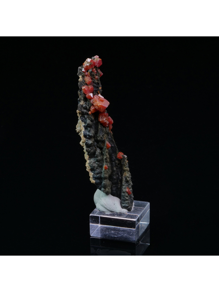 VANADINITE on GOETHITE - Taouz, Er-Rissani Cercle, Errachidia, Morocco